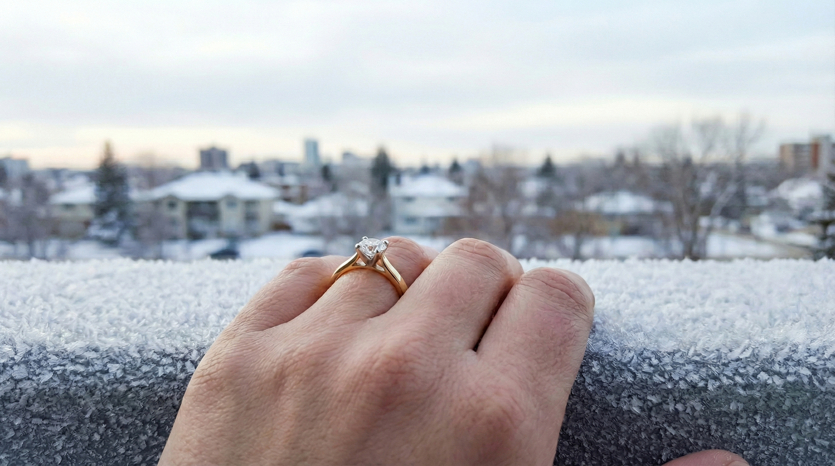 The "Edmonton Shrink": Why Your Ring Feels Loose in Winter (And What t ...